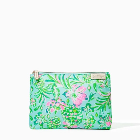 Lilly Pulitzer | Bags | Lilly Pulitzer Gwp Pouch In Surf Blue Oh ...